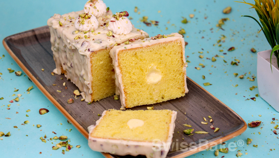 Rasperry Coulis Filled Lemon Travel Cake Recipe